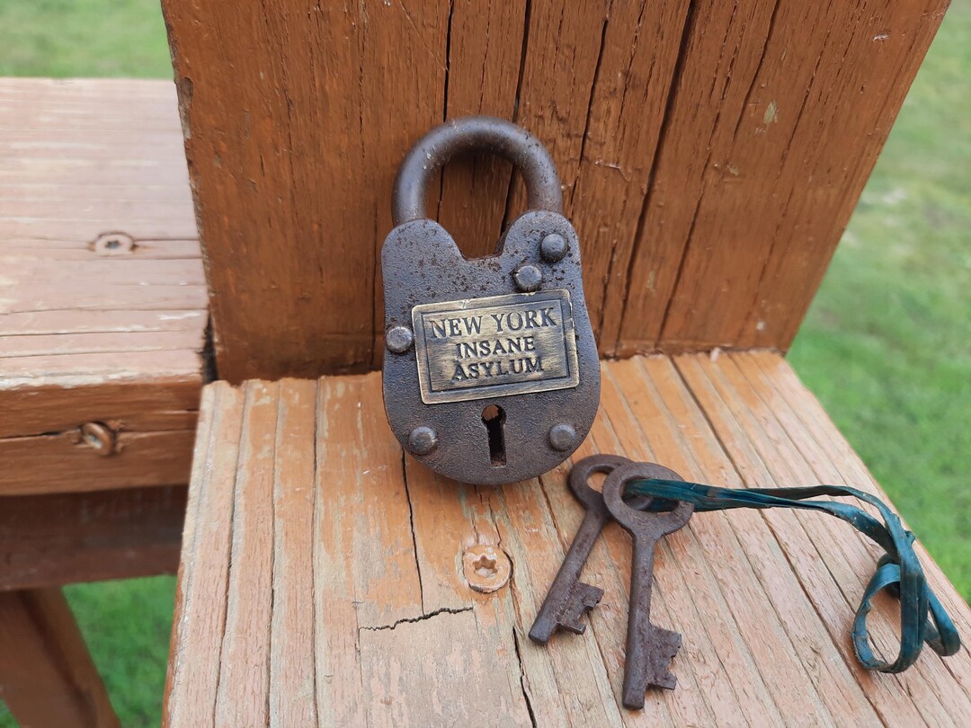 Miniature Mini Cast Iron New York Insane Asylum Lock & Keys Padlock ...