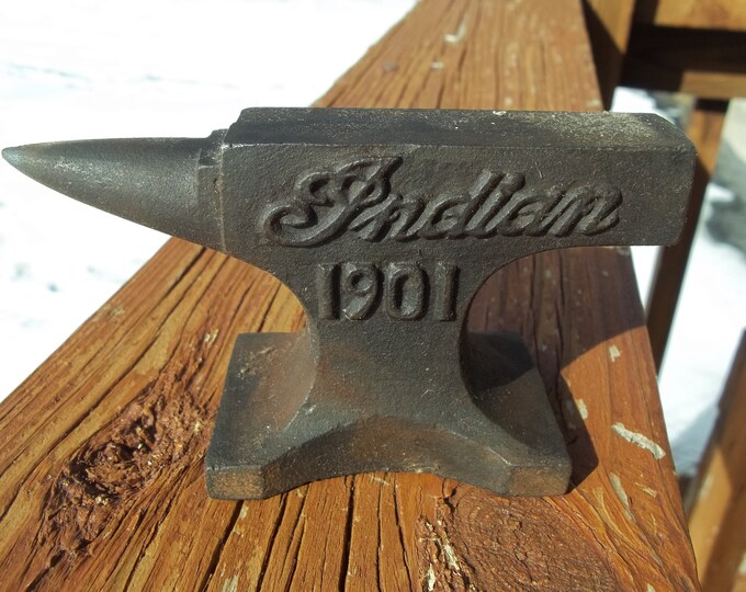 Cast Iron INDIAN MOTORCYCLES 1901 Mini Anvil Saleman Sample Blacksmith ...