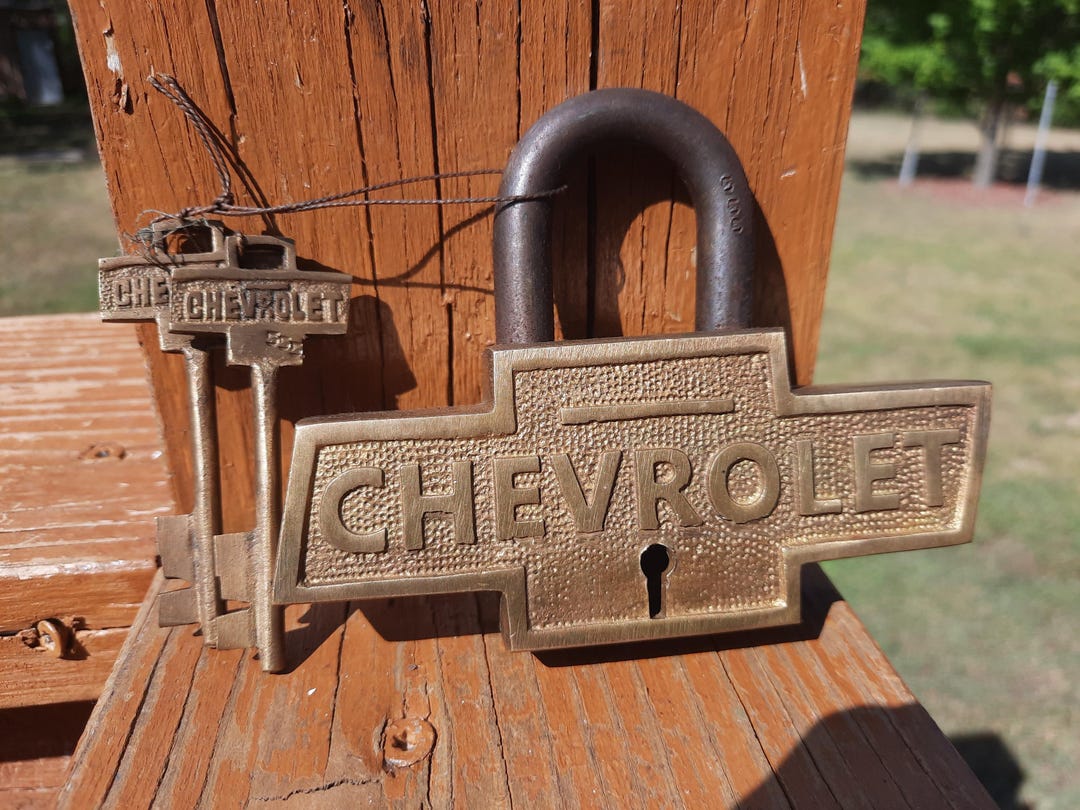 Large Heavy Brass CHEVROLET Chevy Lock Padlock & 2 Keys Both Marked ...