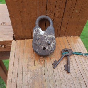 Miniature Mini Cast Iron Colt Pistol Case Cabinet Lock & Keys Padlock ...