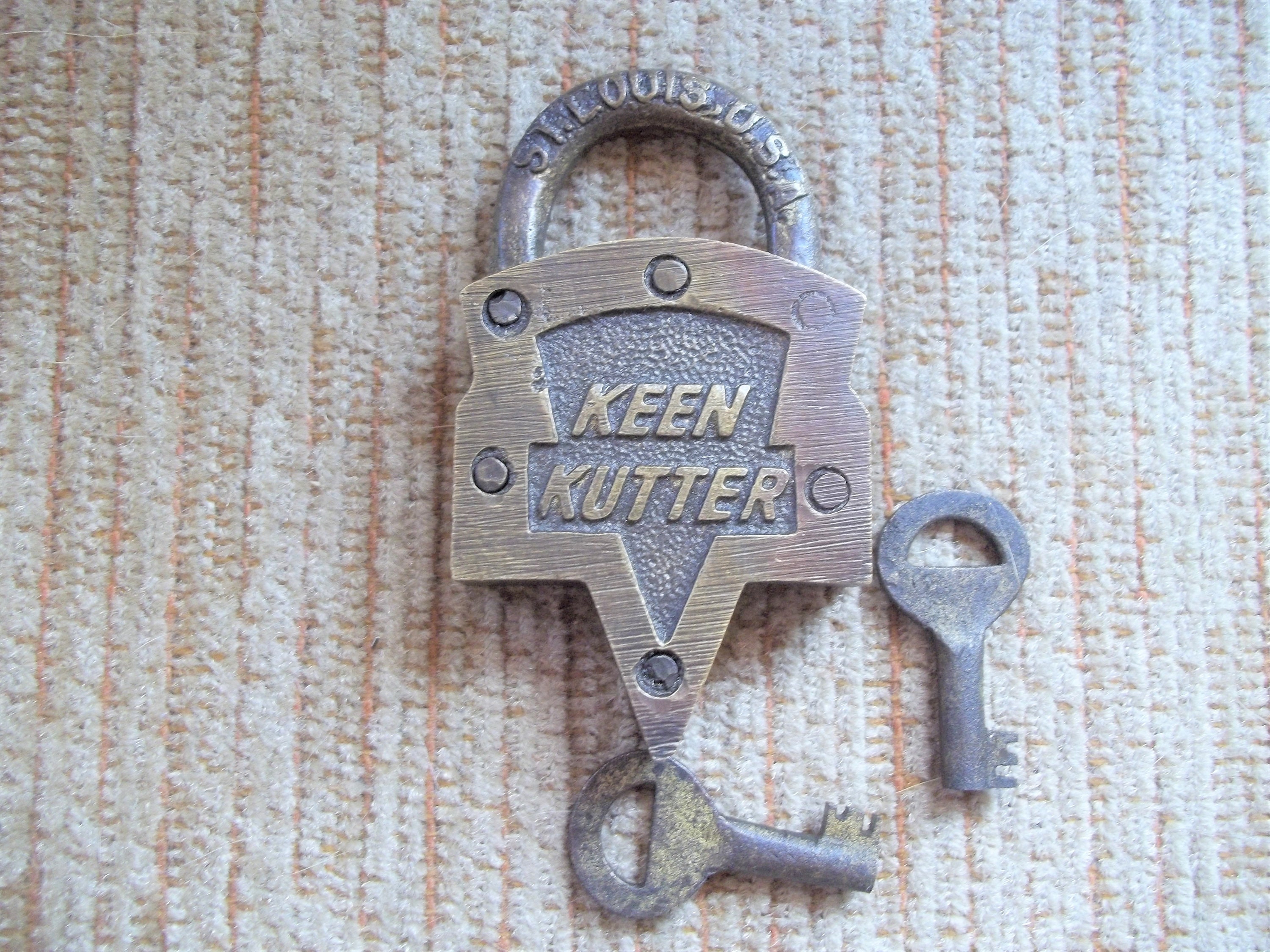 Brass Keen Kutter LOCK With 2 Keys Firearm Cabinet Case Ammo | Etsy ...