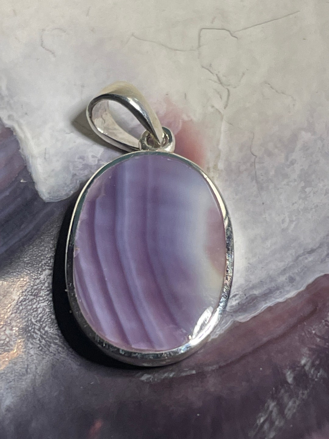 P1072 Medium Oval Wampum Quahog Shell Sterling Silver Pendant Jewelry ...