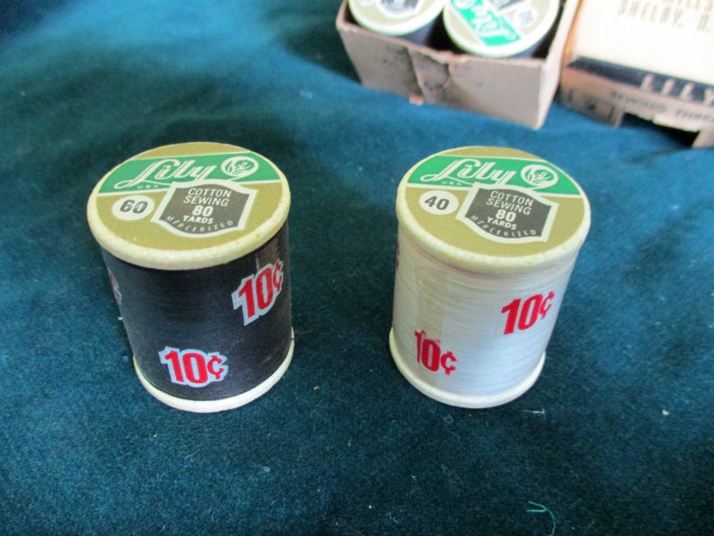 Lily Sewing Thread on Foam Spools in Original Shipment Boxes - Etsy