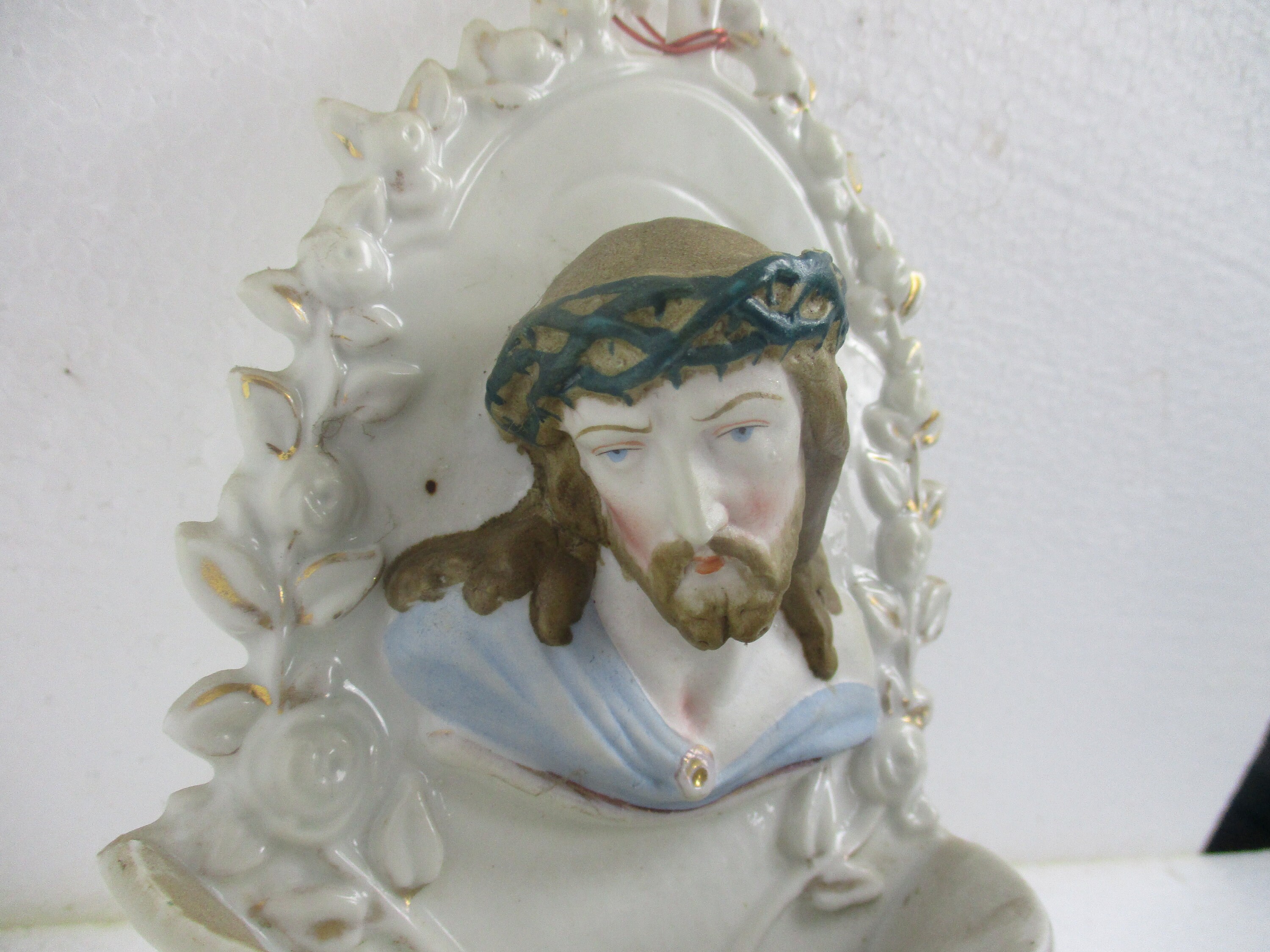 Holy Water Font Vessel Jesus Christ Head of Thorns Bisque HTF - Etsy