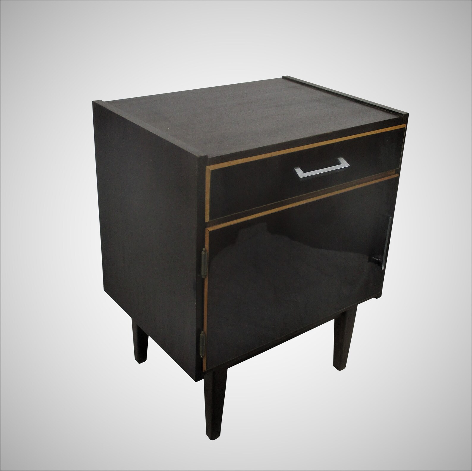 Vintage Funky Two Toned Nightstand Wood Mid Century Modern Style End ...