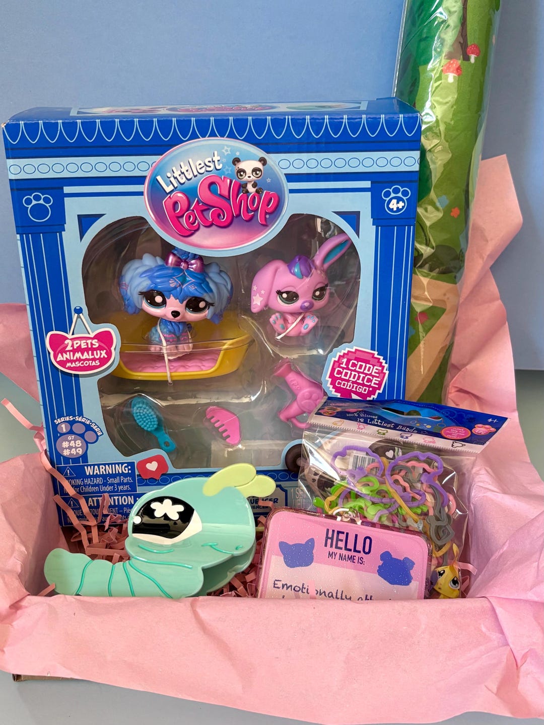 LPS Gift Box: NIB Littlest Pet Shop EURO Metallic Petfluencers G7 ...