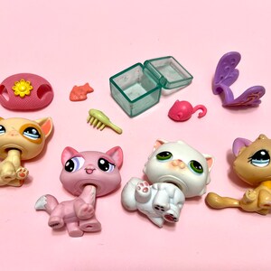 Littlest Pet Shop Authentic LPS Diorama Light-up Cats: Shorthair ...