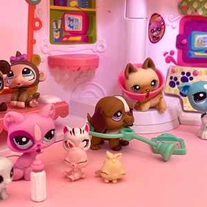 Littlest Pet Shop Authentic LPS Rescue Trails Center Hospital House ...