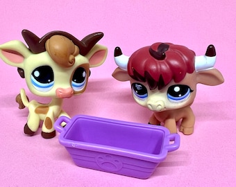 Littlest Pet Shop Authentic Farm Animals Bull 2522 and Donkey 1996 ...