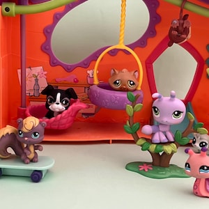Littlest Pet Shop Authentic LPS Clubhouse Tree House Playset With 17 ...
