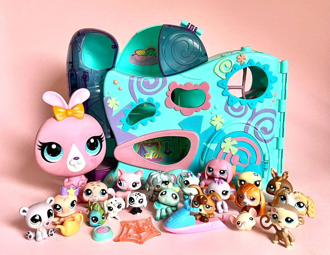 Littlest Pet Shop Authentic LPS Daycare Center House Playset With 20 ...
