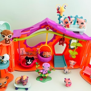 Littlest Pet Shop Authentic LPS Clubhouse Tree House Playset With 17 ...