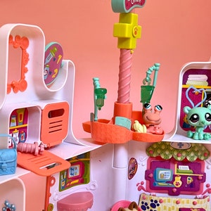 Littlest Pet Shop Authentic LPS Rescue Trails Center Hospital House ...