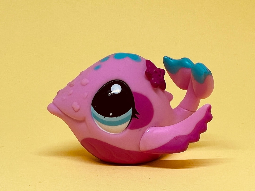 LPS Littlest Pet Shop Authentic EURO Whale Fish #2404/ Vintage Hasbro ...