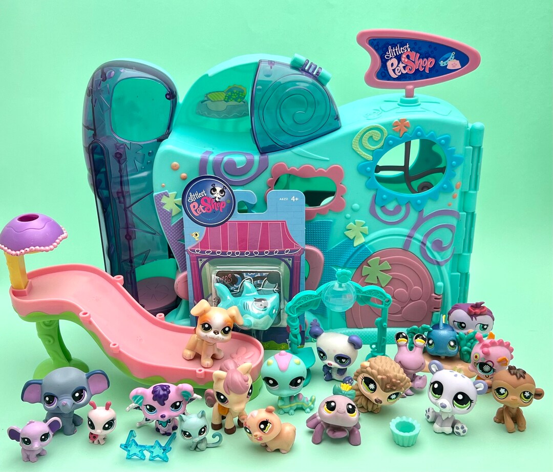 LPS Littlest Pet Shop Authentic Daycare Center House Playset With 20 ...