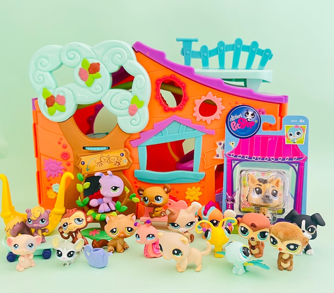 Littlest Pet Shop Authentic LPS Clubhouse Tree House Playset With 17 ...