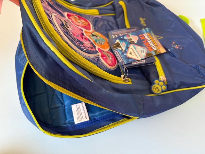 LPS Vintage Littlest Pet Shop EURO School Set: Backpack, Coin Purse ...