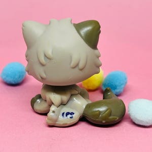 LPS Littlest Pet Shop Authentic Persian Cat 1159 Toys'r'us Exclusive ...