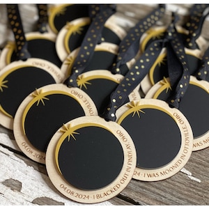 Total Eclipse - Etsy