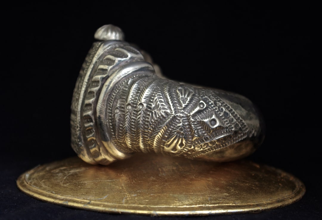 NIZWA Large & Heavy Omani Silver Anklet Nizwa, Large Bracelet, Ethnic ...