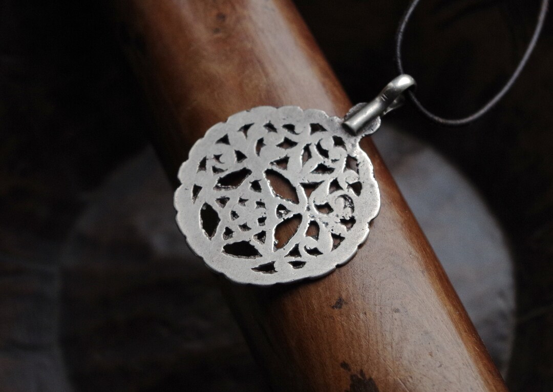 HILAL AMULET Small Old Silver Berber Amulet MOON and Star Pendant ...