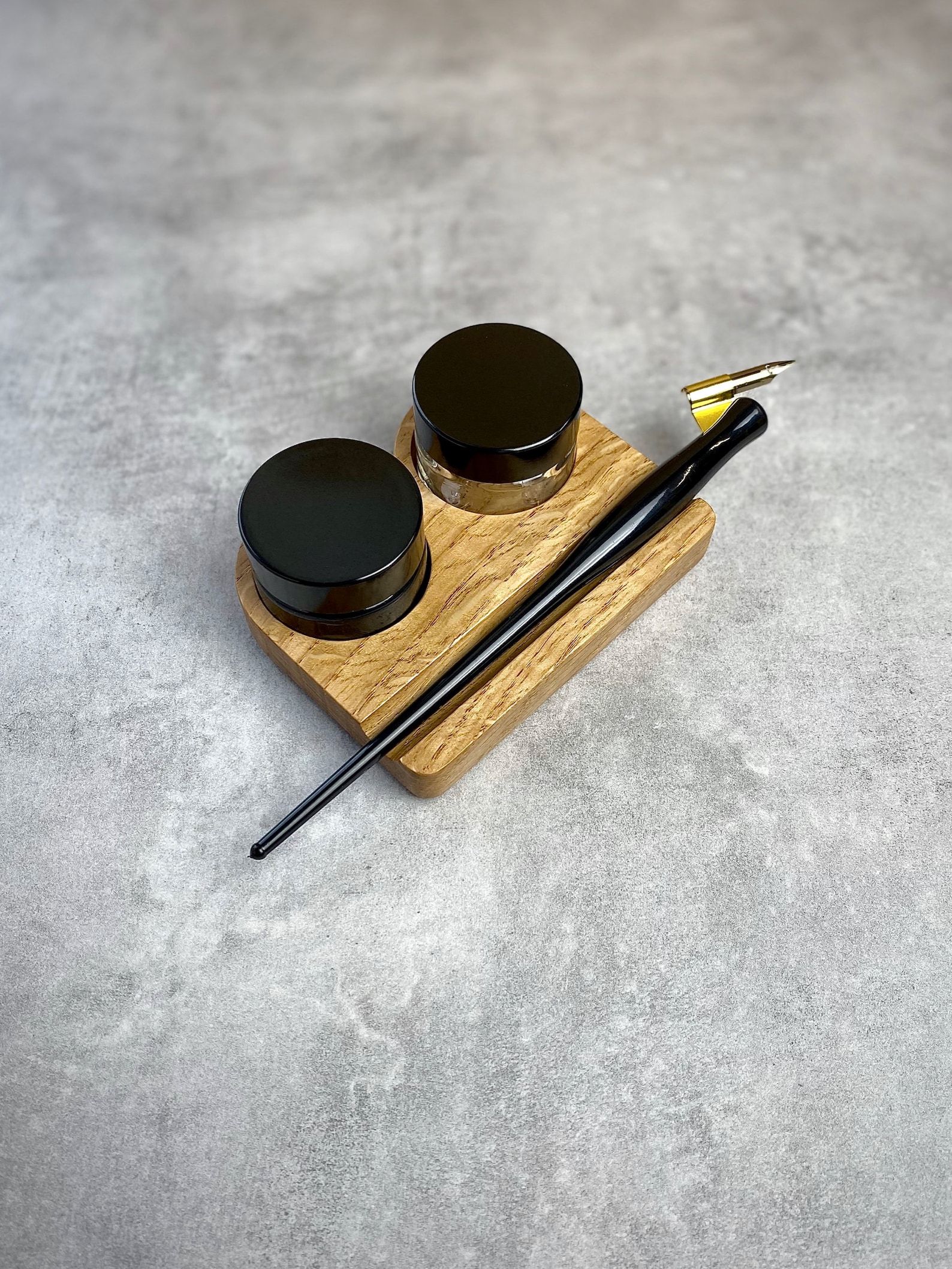 Calligraphy Ink Pot Holder – Secure Inkwell Stand for Dip Pens ...