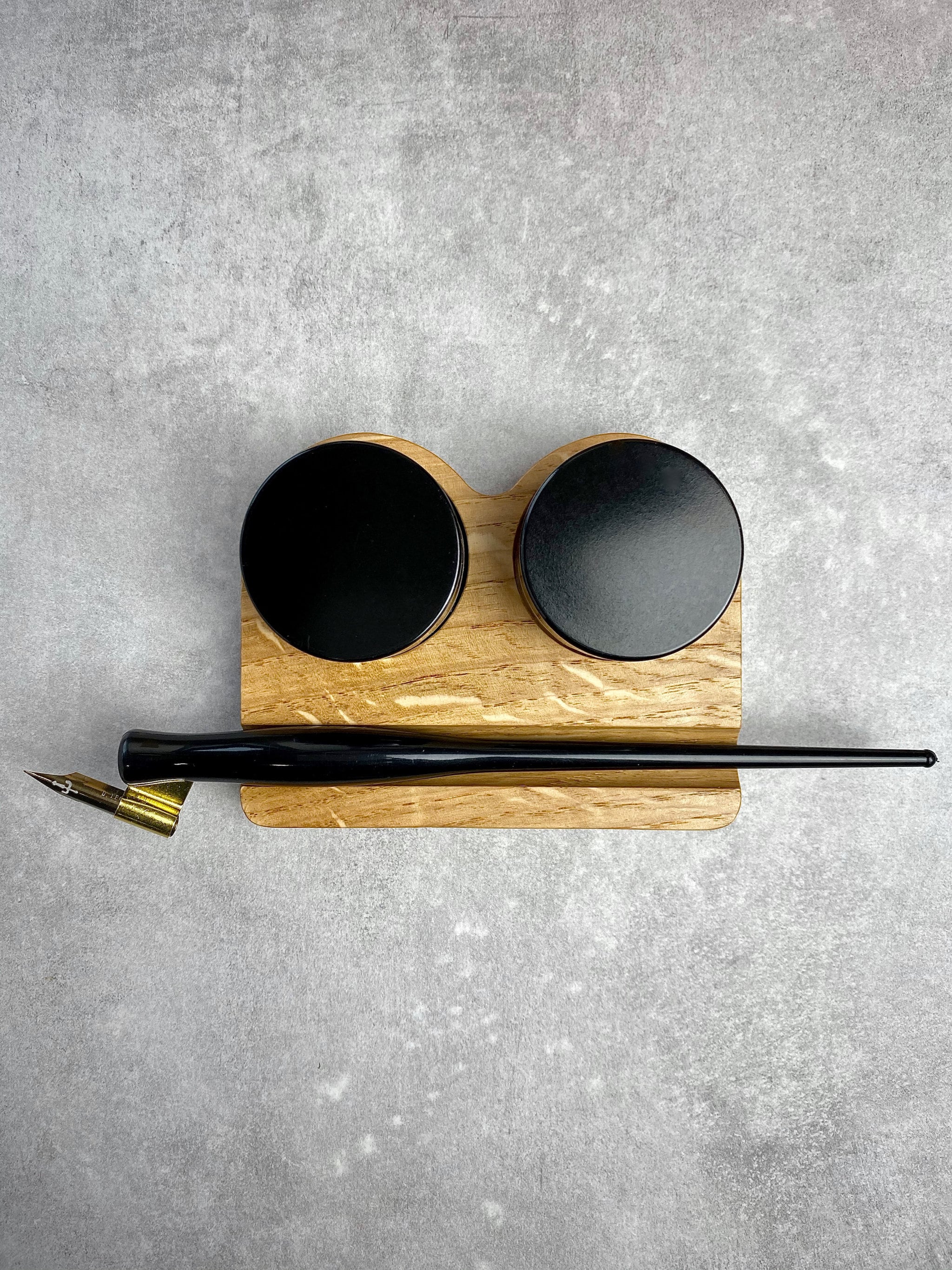 Calligraphy Ink Pot Holder – Secure Inkwell Stand for Dip Pens ...