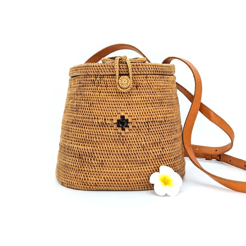 Rattan Backpack - Etsy