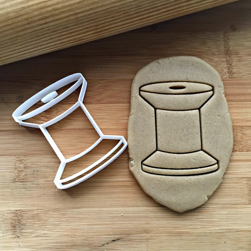 Spools of Thread - Etsy