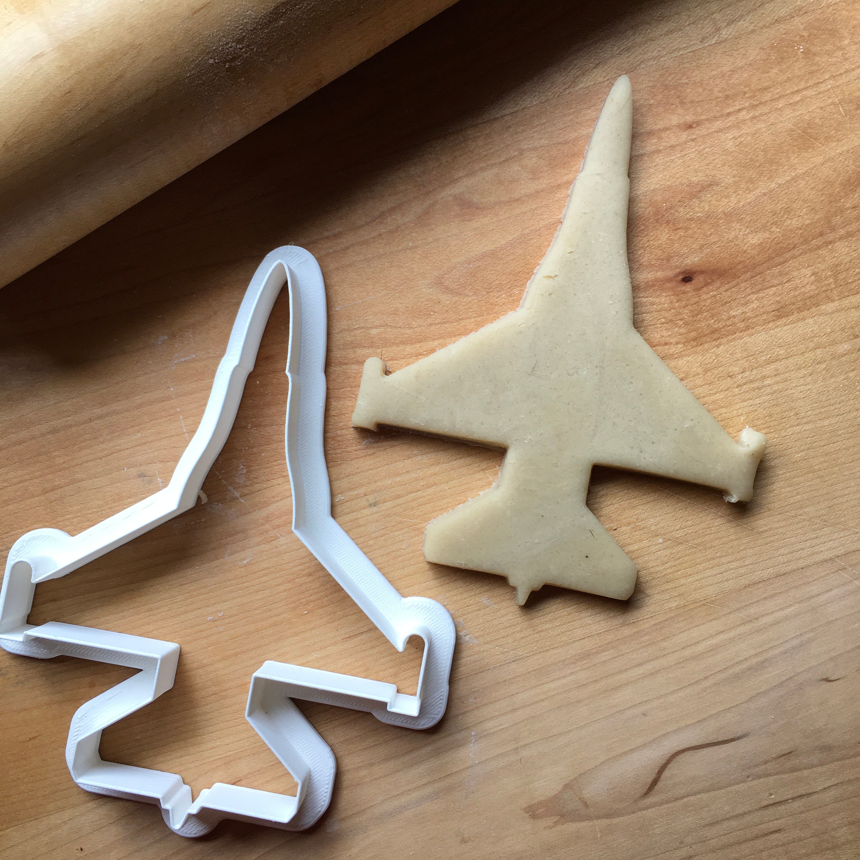 Set of 2 Multirole F-16 Fighter Jet Cookie Cutters in Multiple Sizes - Etsy