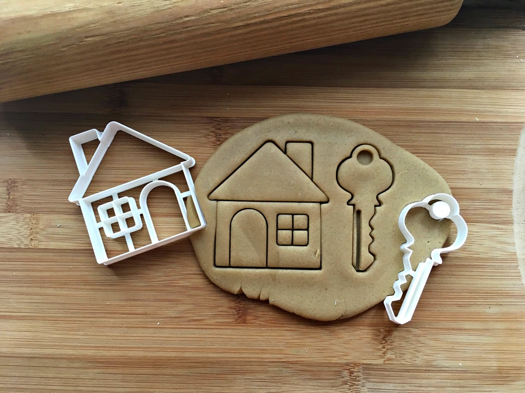 House and Key Cookie Cutter in Multiple Sizes - Etsy