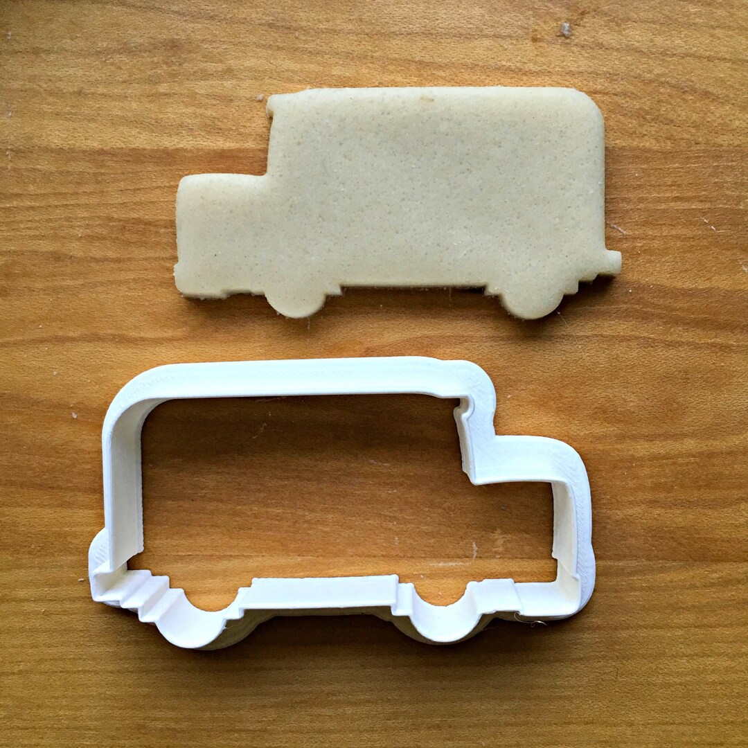 School Bus Cookie Cutter in Multiple Sizes - Etsy