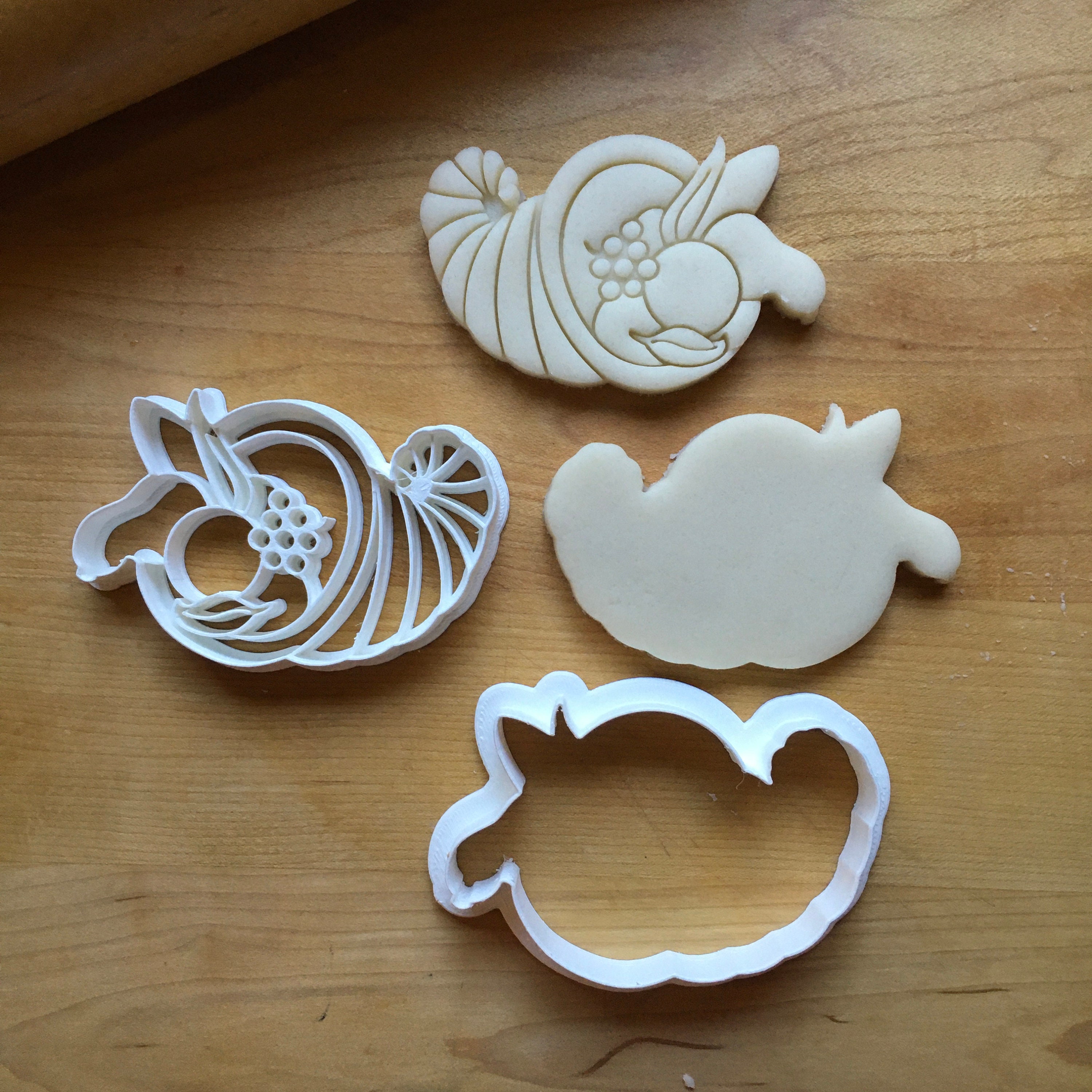 Set of 2 Cornucopia Cookie Cutters/ Multi-size | Etsy