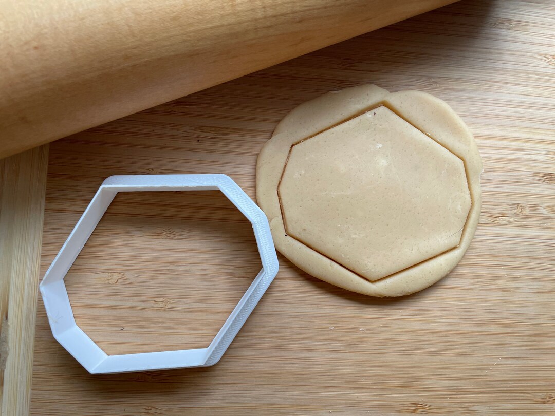 8 Sided Die/dice Cookie Cutter/multi-size/ - Etsy