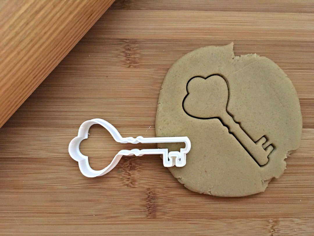 Heart Key Cookie Cutter in Multiple Sizes - Etsy
