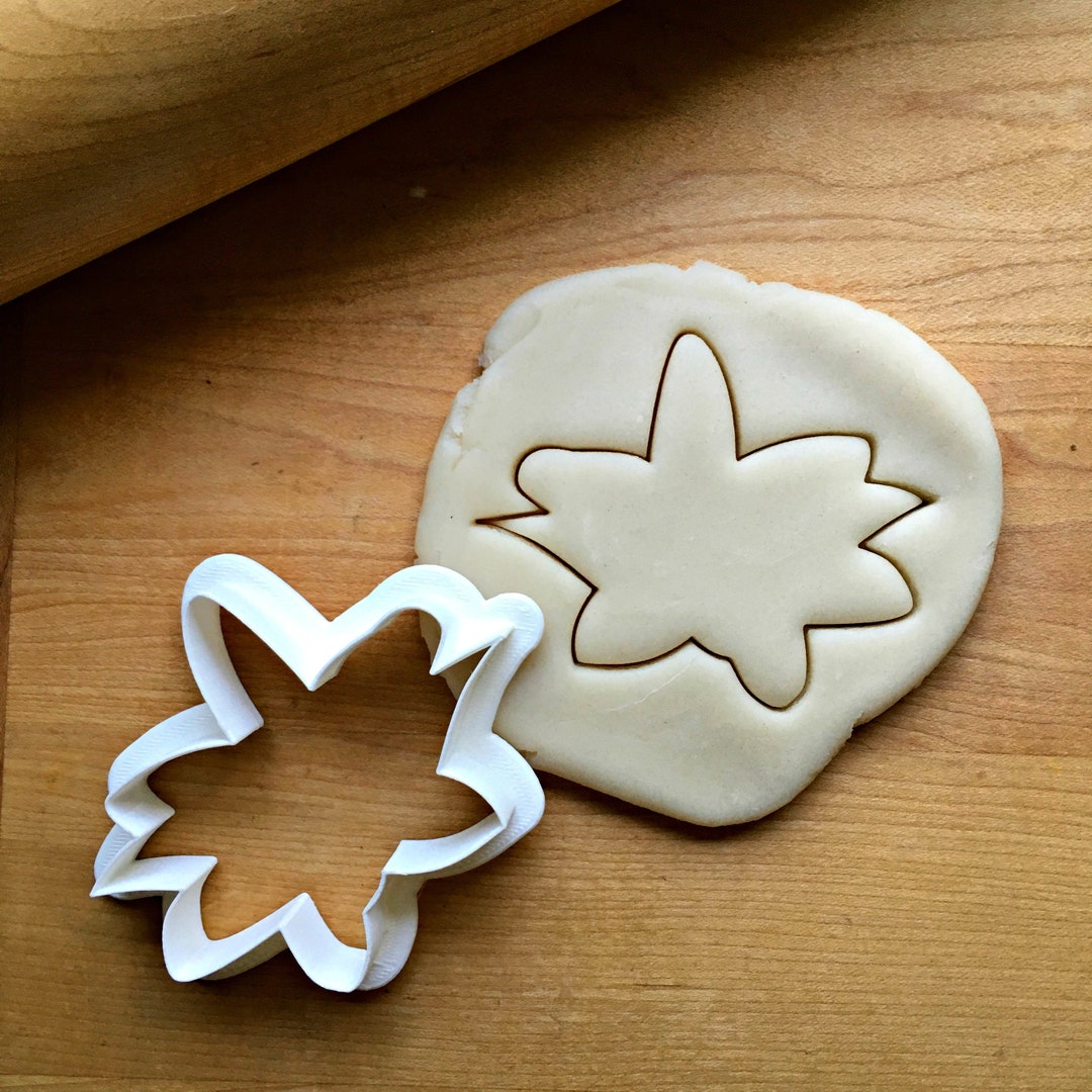 Lily Cookie Cutter in Multiple Sizes - Etsy