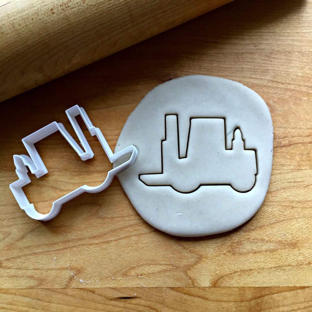Forklift Cookie Cutter in Multiple Sizes - Etsy