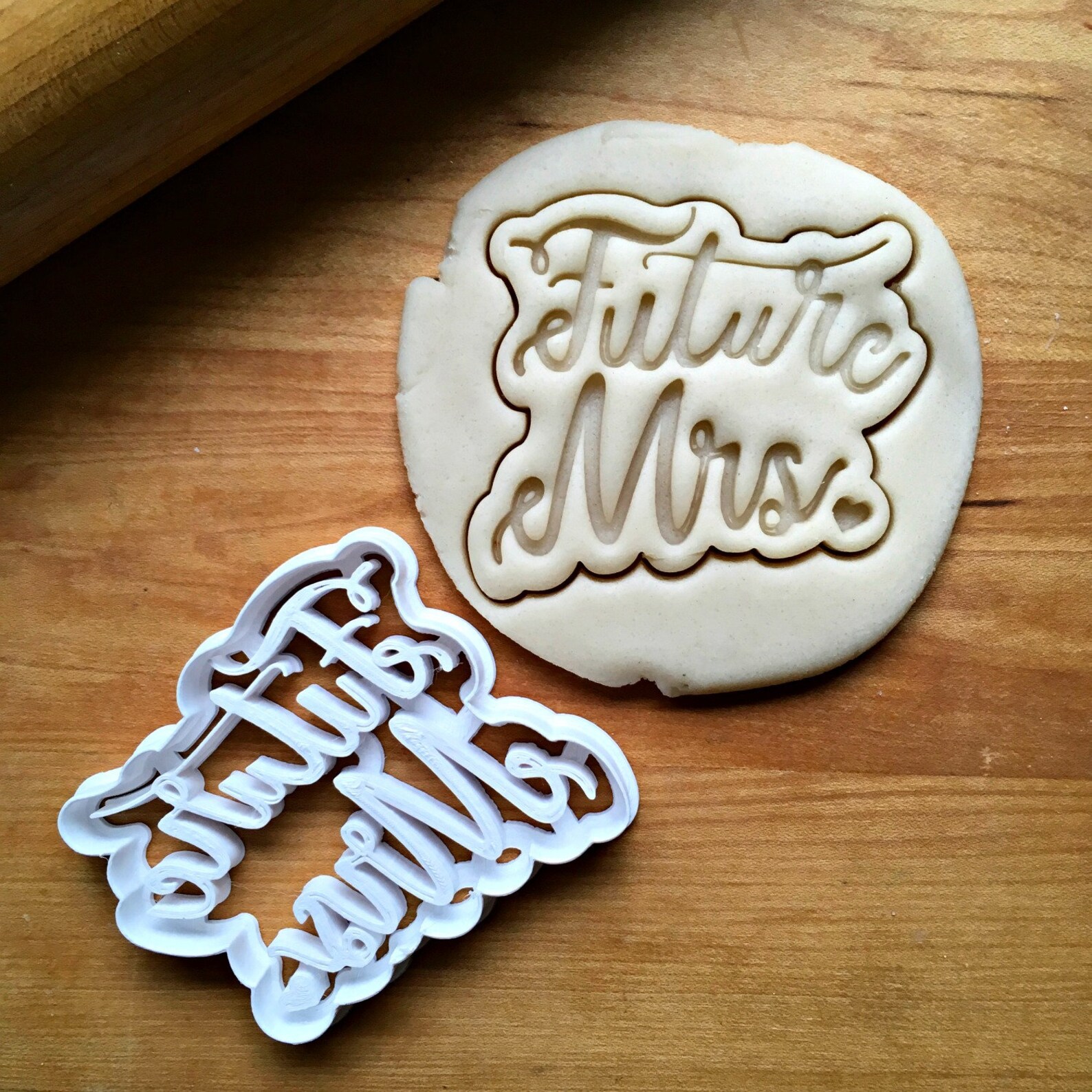 Future Mrs. Script Cookie Cutter/multi-size/dishwasher Safe - Etsy
