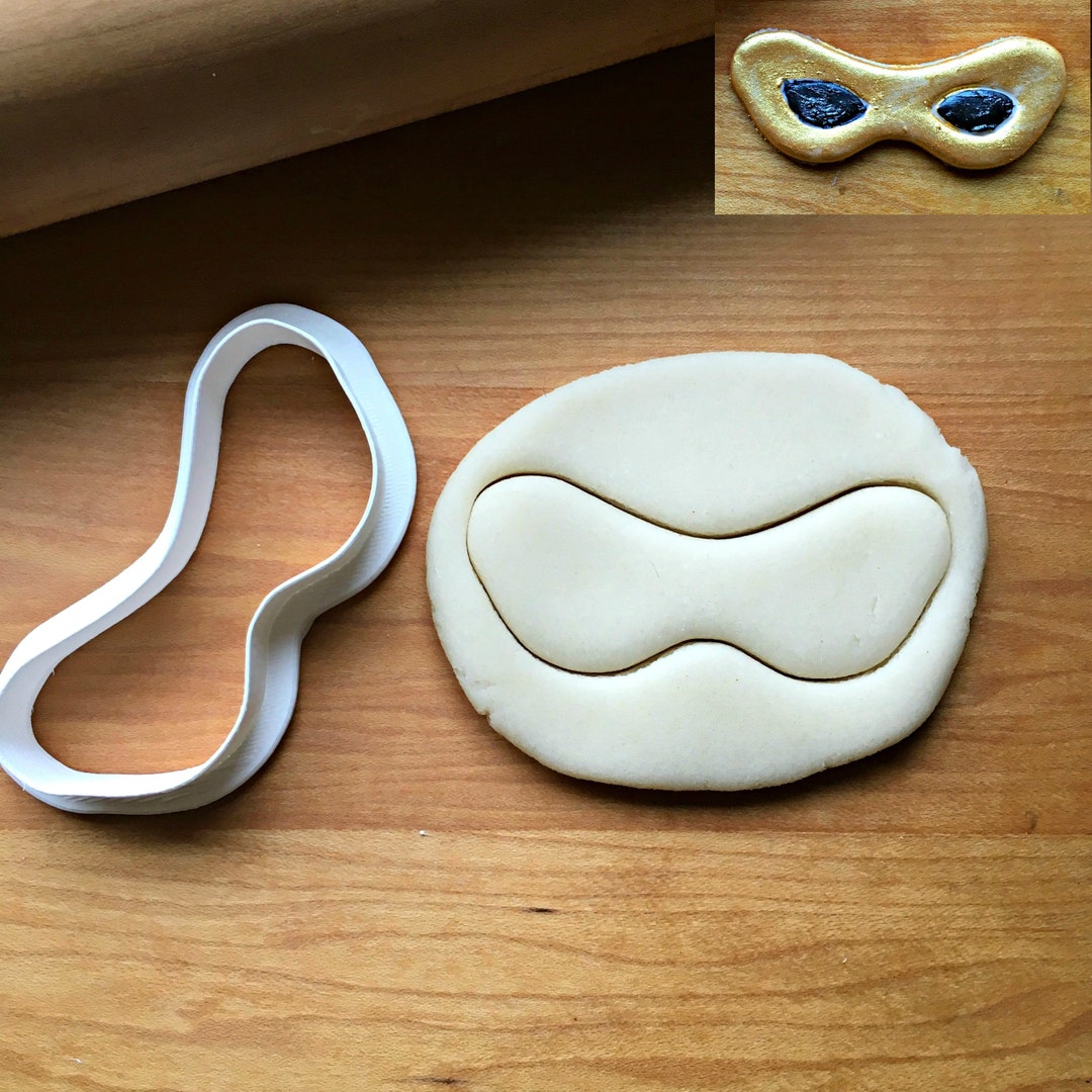 Masquerade Mask Cookie Cutter in Multiple Sizes - Etsy