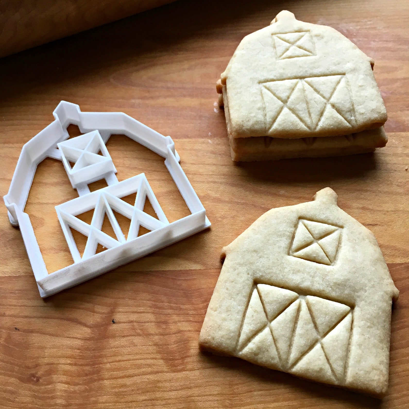 Set of 2 Barn Cookie Cutters/multi-size/farm Animals - Etsy