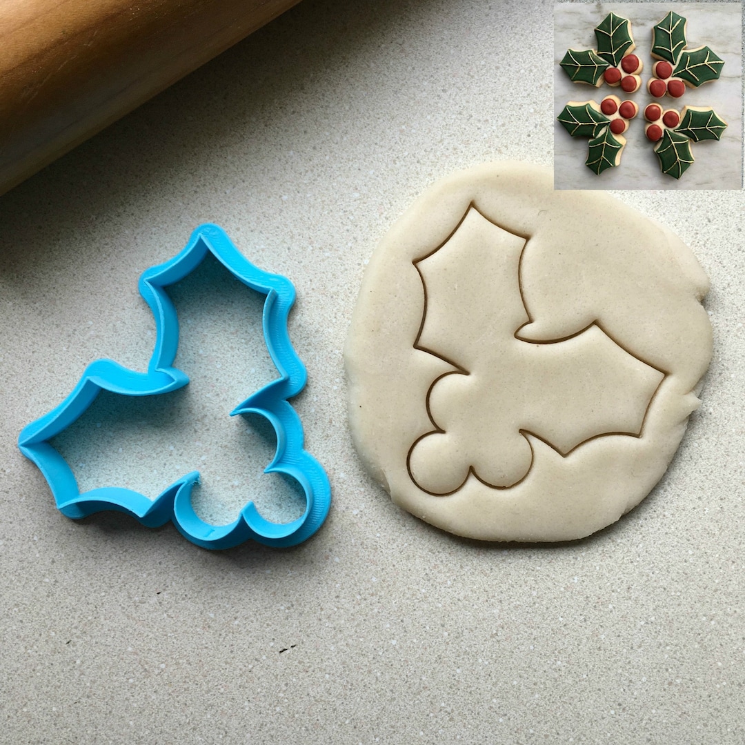 Holly Cookie Cutter in Multiple Sizes - Etsy