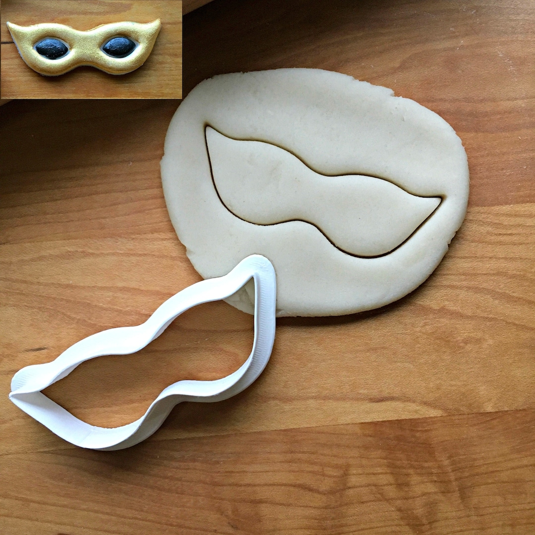 Masquerade Mask Cookie Cutter in Multiple Sizes - Etsy