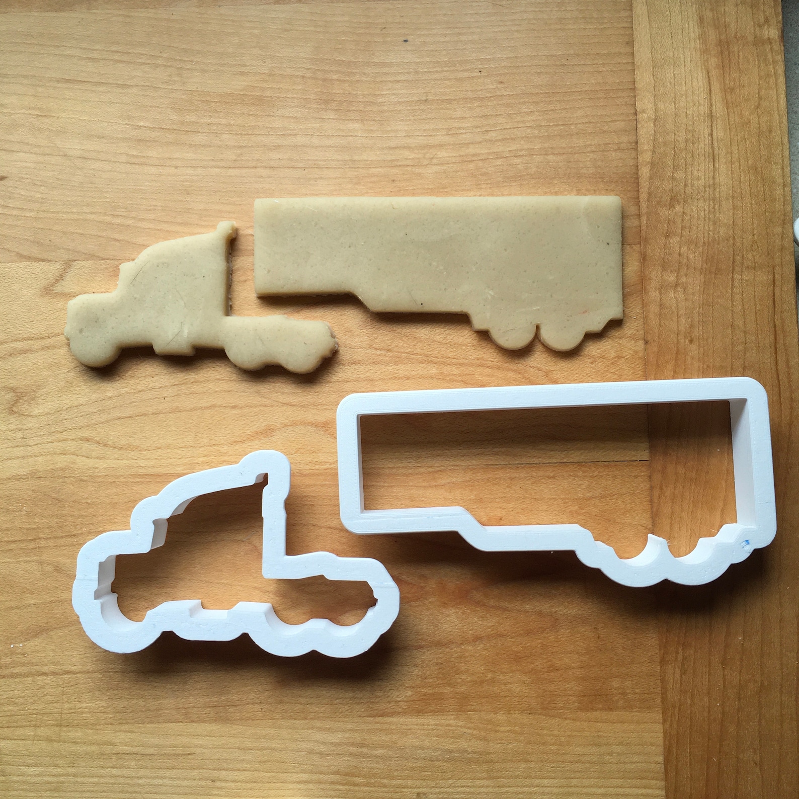 Set of 2 Semi Truck and Trailer Cookie Cutters in Multiple Sizes - Etsy