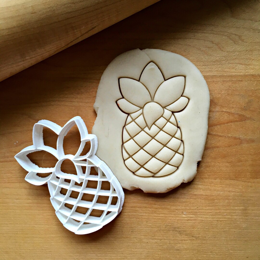 Pineapple Cookie Cutter in Multiple Sizes - Etsy
