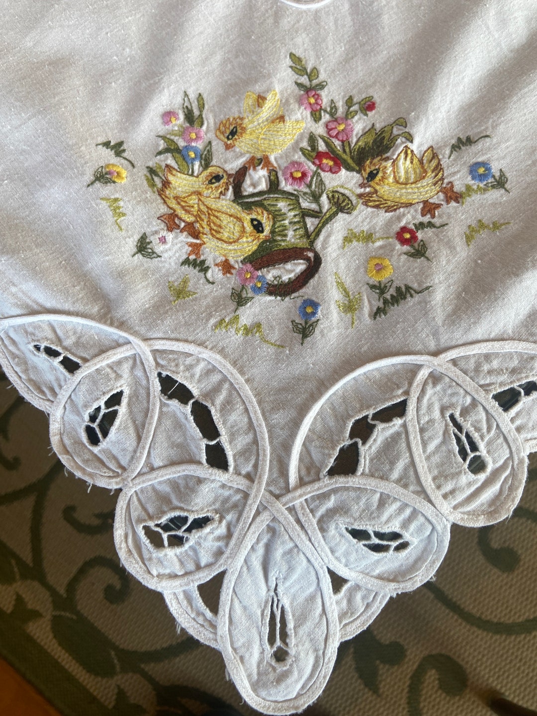 Vintage Easter Embroidered Table Topper, Battenberg Lace, Tablecloth ...