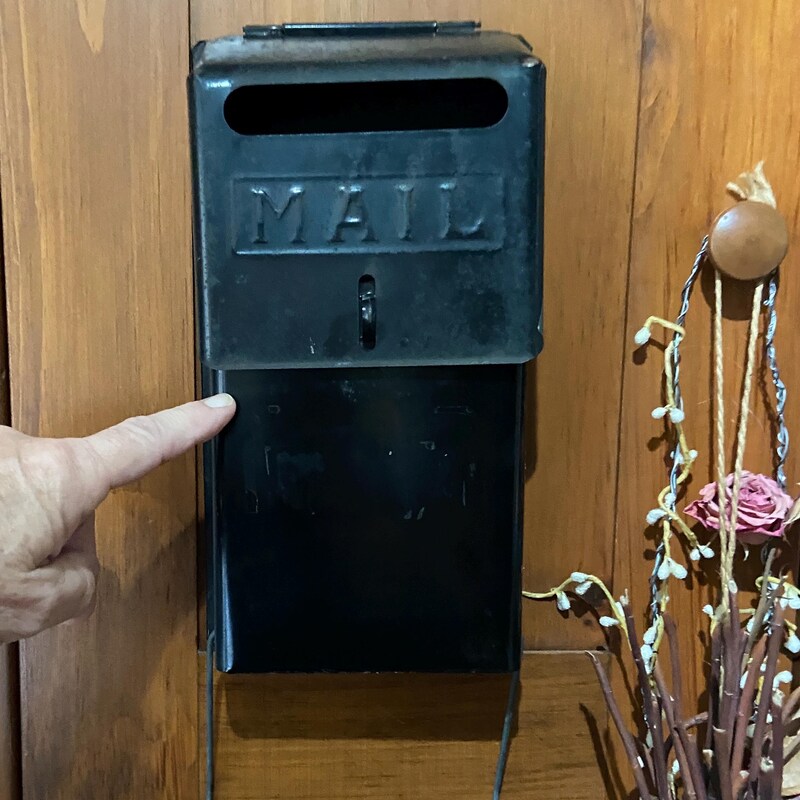 Vintage Mailbox - Etsy