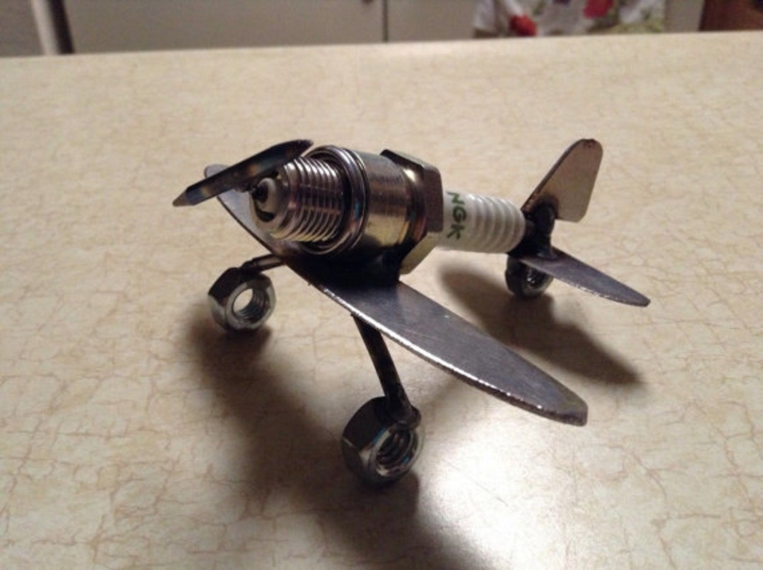 Spark Plug Metal Airplane Handmade WW1 WW2 Metal Art Christmas Birthday ...