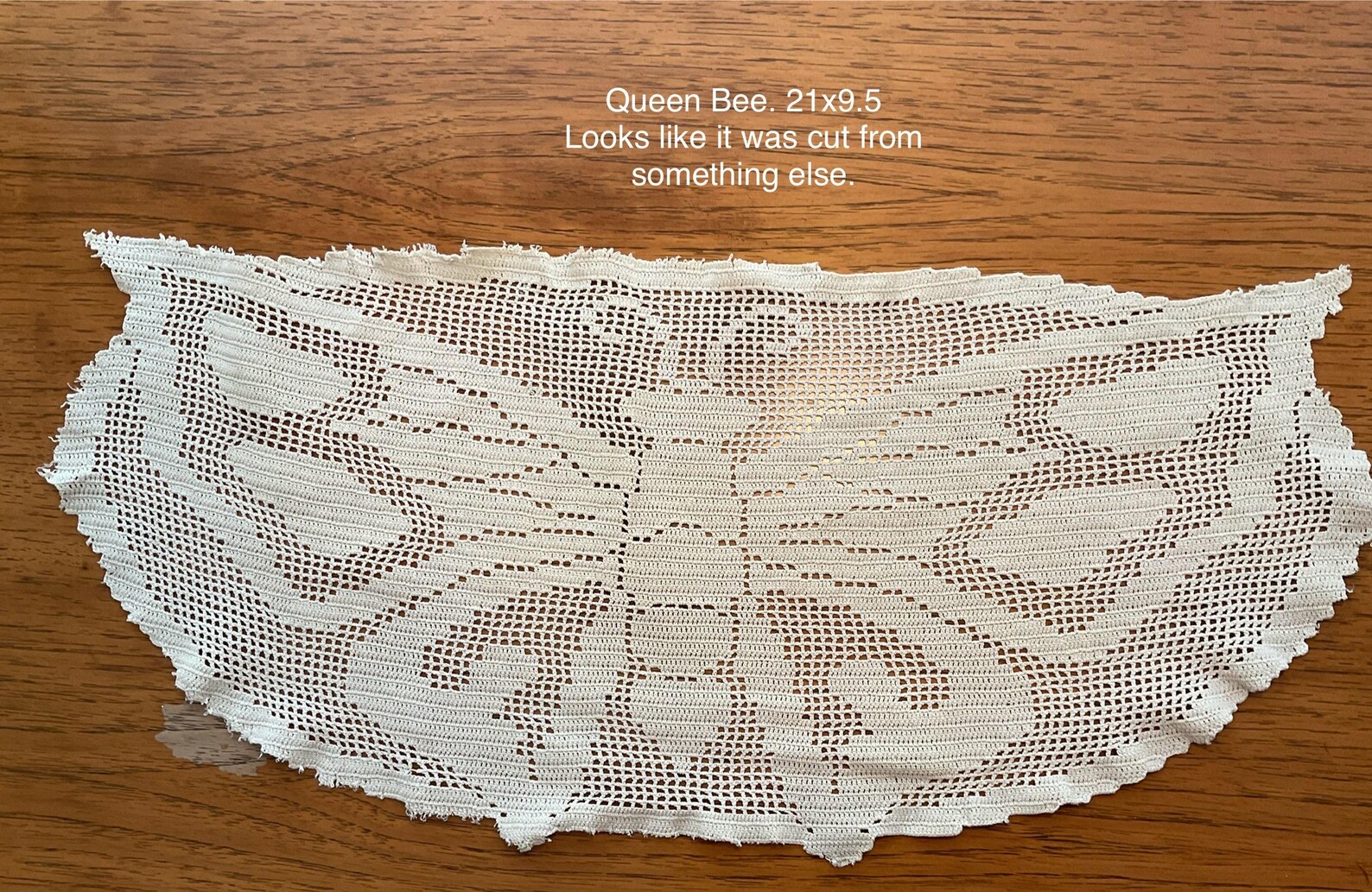 Table Runner Lace Doilies or Dresser Scarves Vintage - Etsy