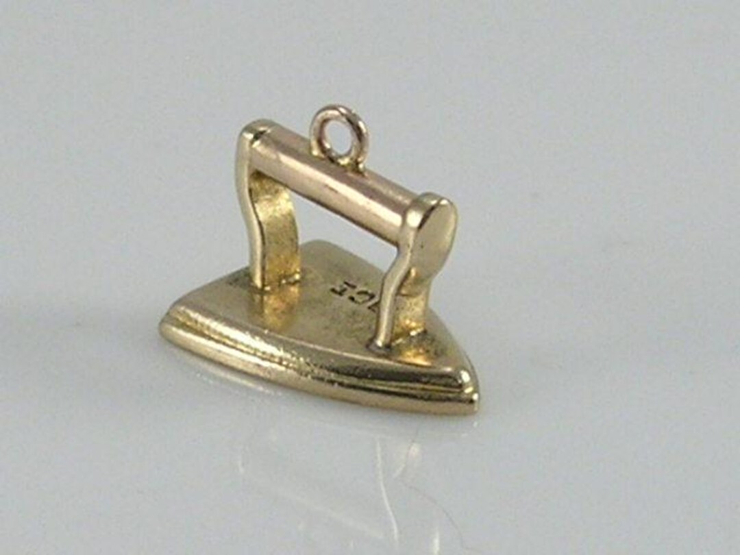 Vintage 3D 9ct Gold Laundry Iron Charm - Etsy