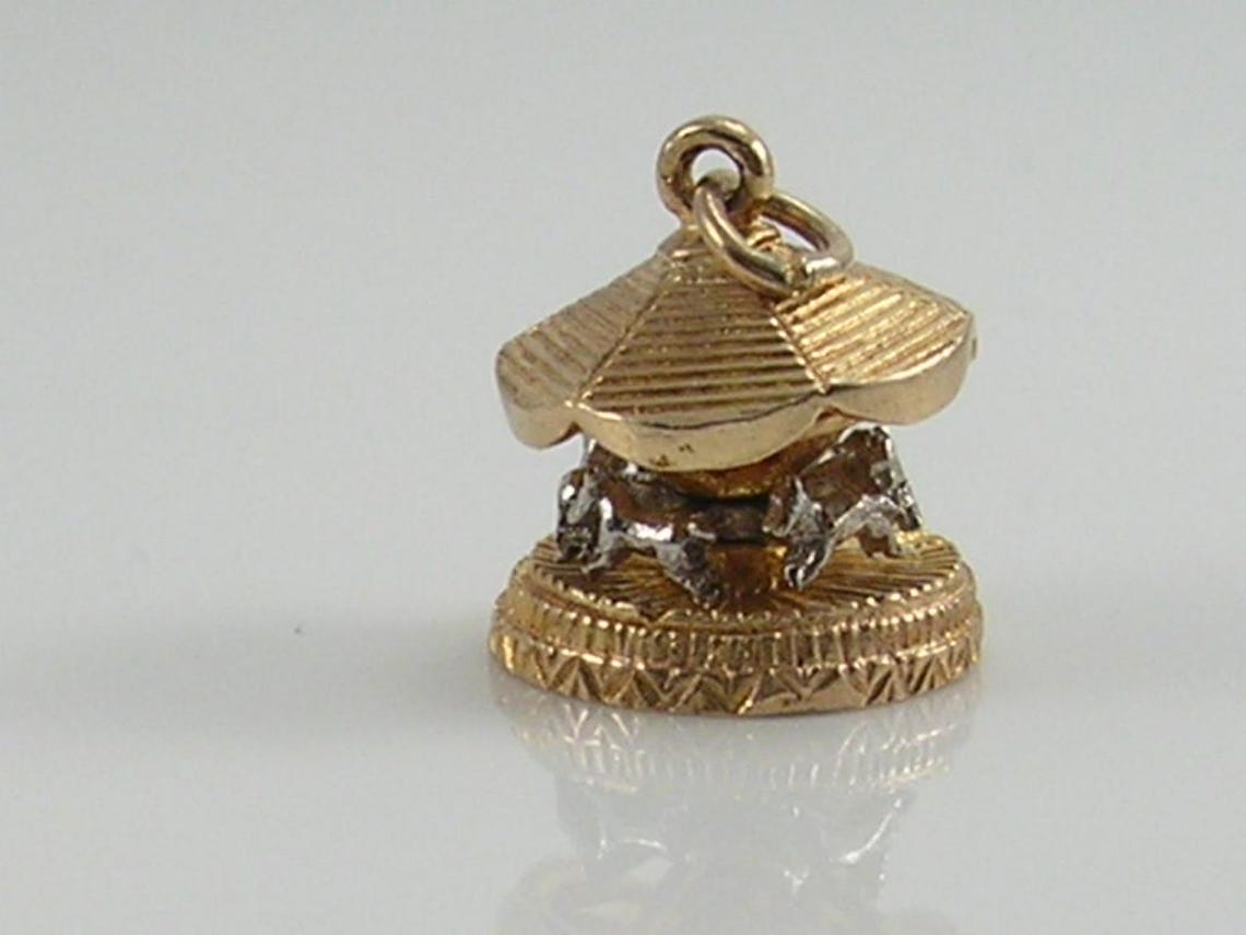 Vintage 3D 9ct Gold Merry Go Round Carousel Charm. Movable H/MK 1961 - Etsy